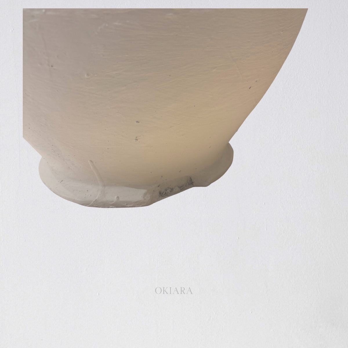 Ulia Vessel | White 65 cm (DEFECT) - Okiara